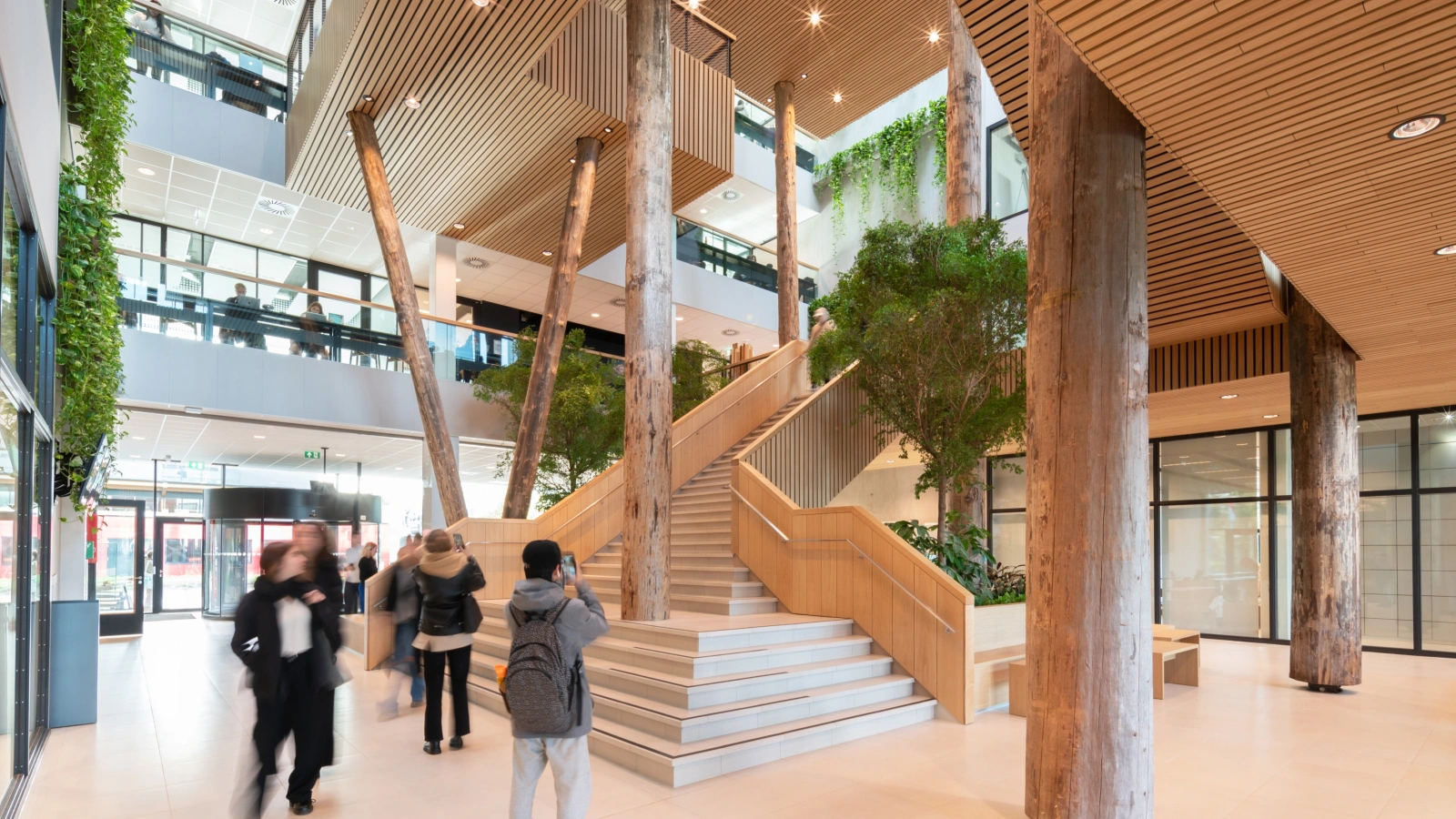 Erasmus University Rotterdam's Langeveld Building wins FRAME Awards ...